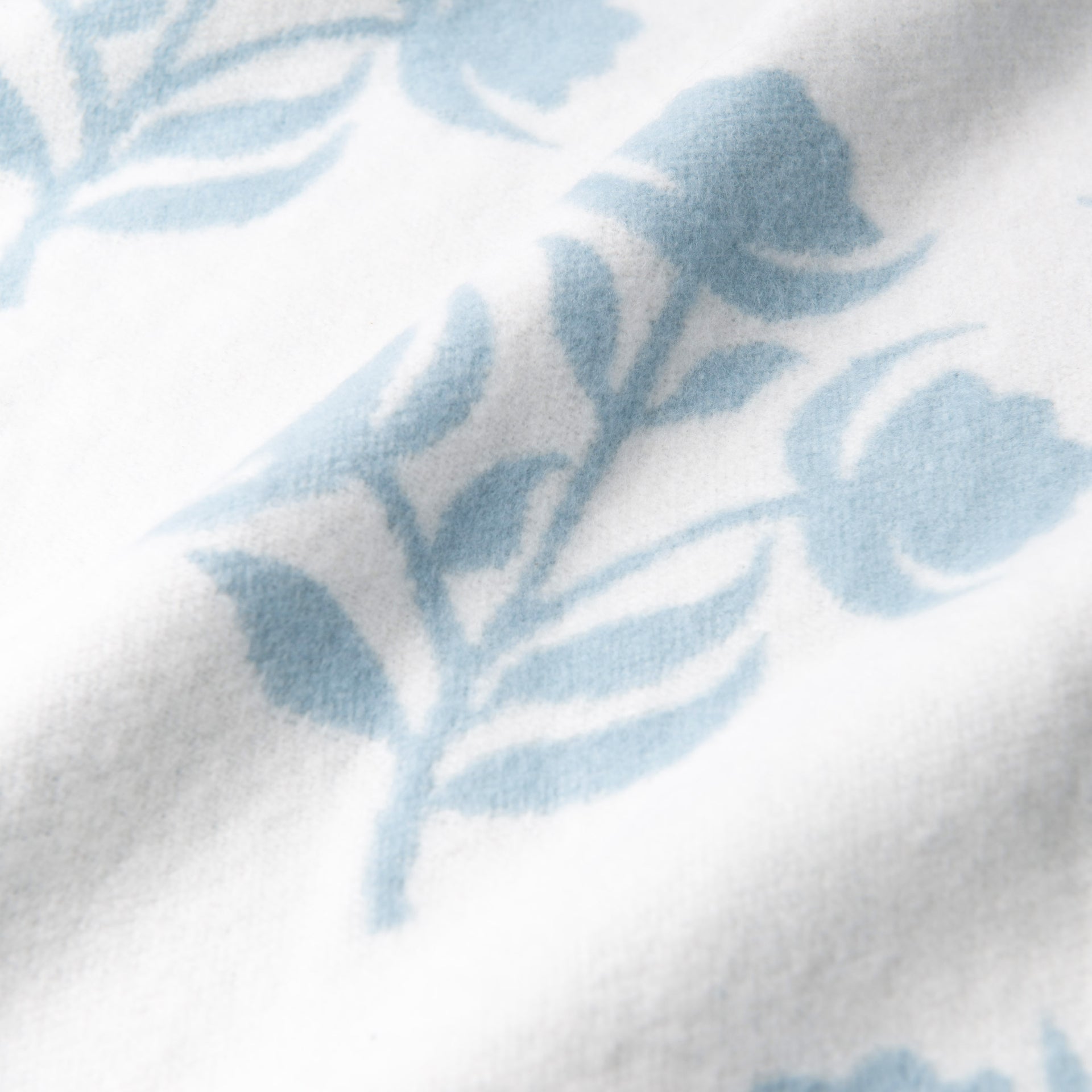 Coastal Floral Throw Blanket, Soft Piping Accent, Baby Blue, 47"x65 ...