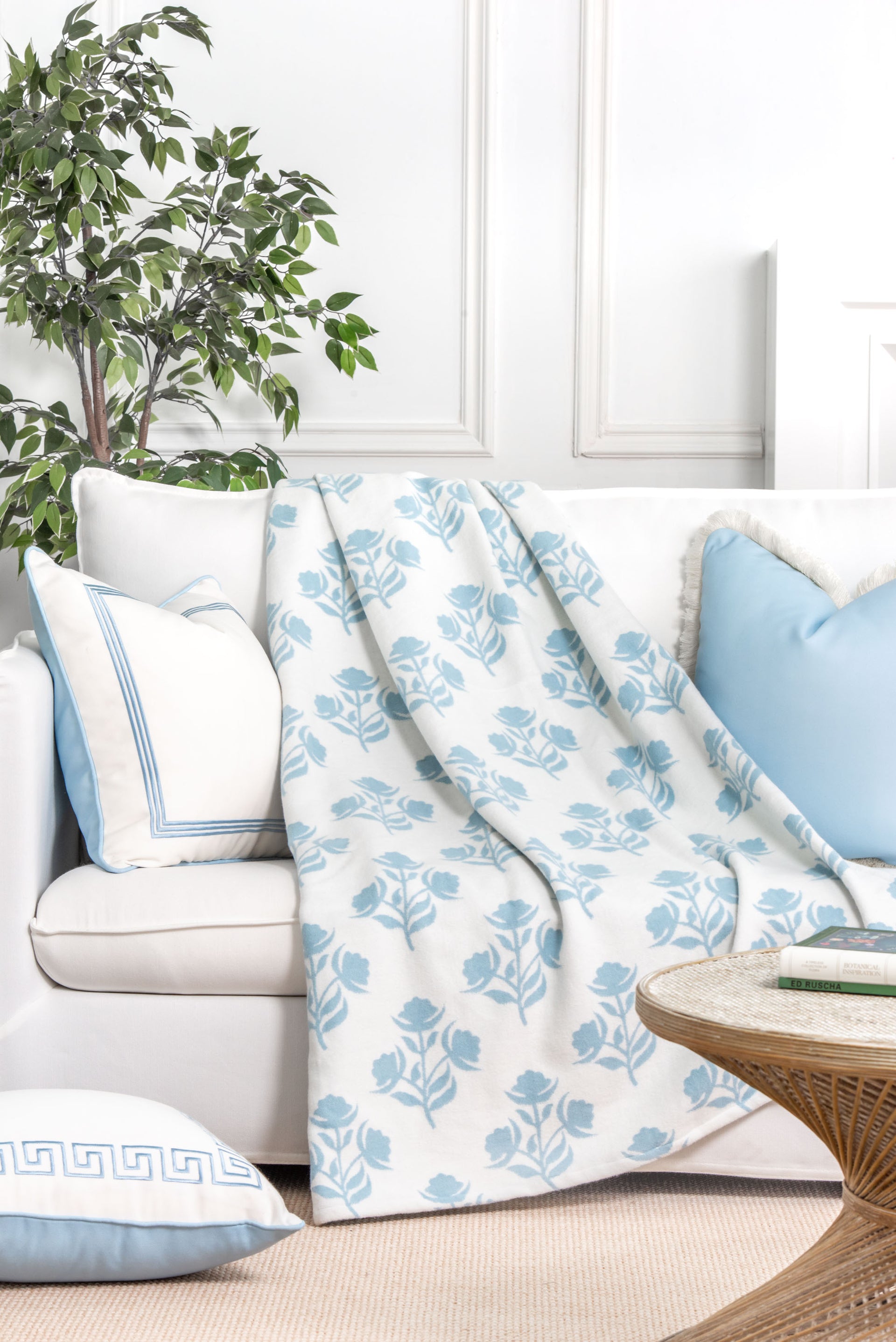 Coastal Floral Throw Blanket, Soft Piping Accent, Baby Blue, 47"x65 ...