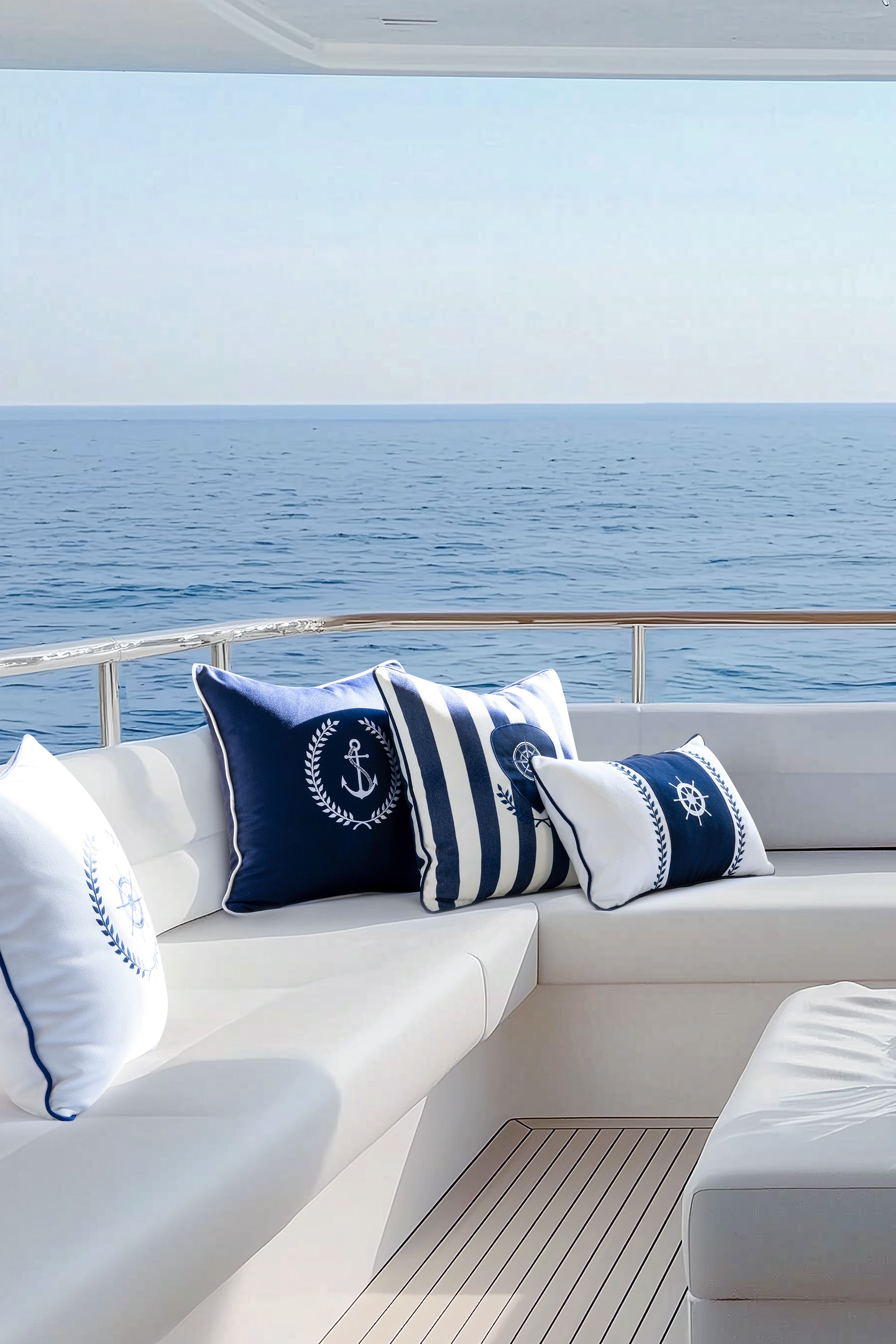 Coastal Outdoor Pillow Cover, Nautical Yacht Wheel, Navy Blue, 12"x20 ...